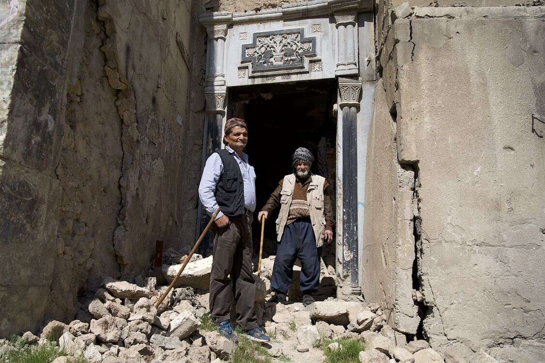 Docs: The Lions by the River Tigris